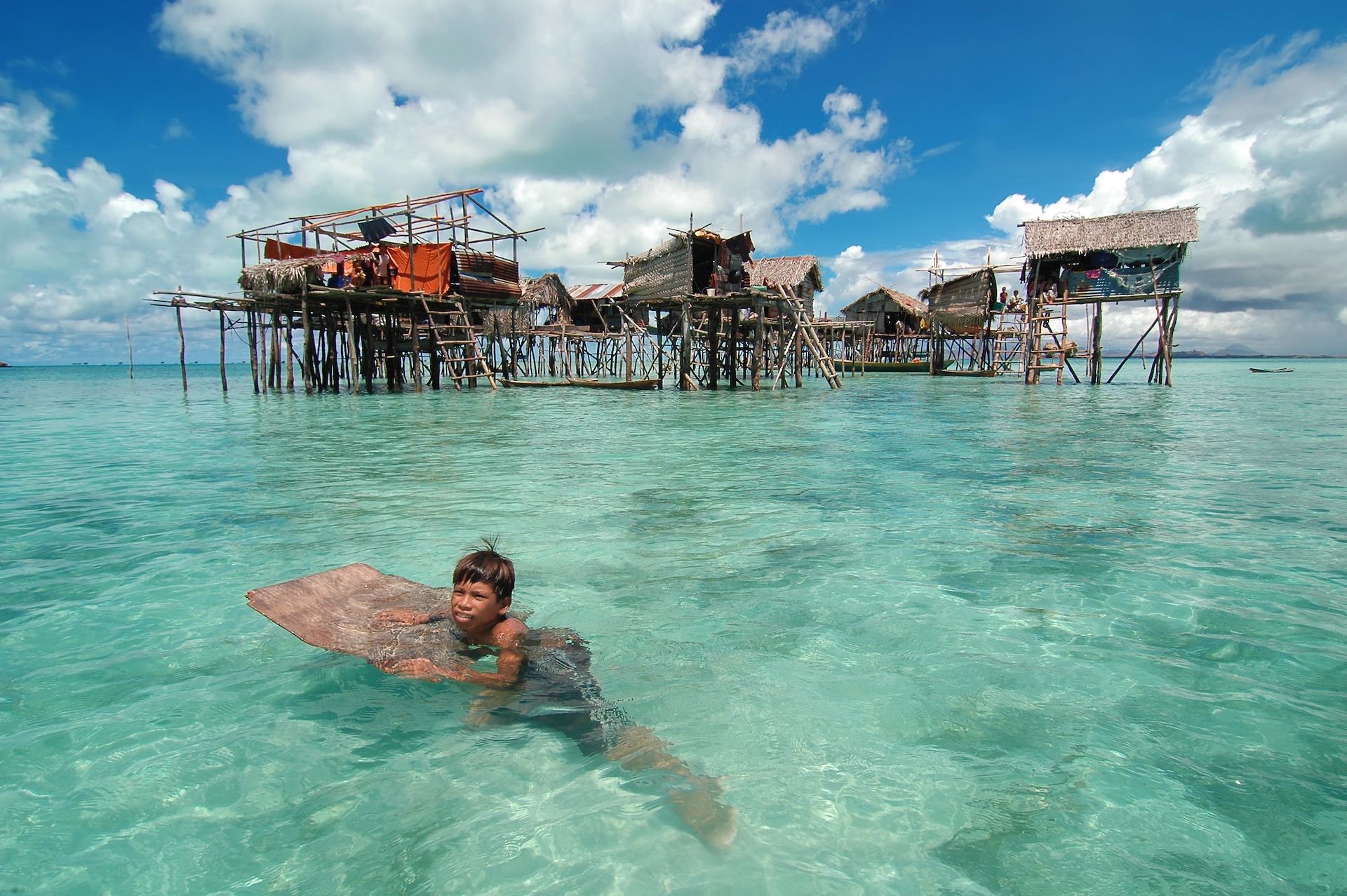 The Bajau Sea Nomads: Nature’s Deepest Freedivers - Max Spearfishing